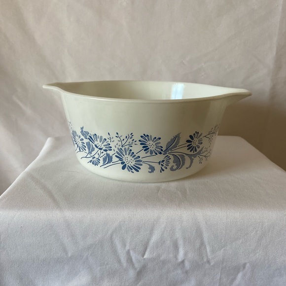 Pyrex | Kitchen | Vintage Pyrex Colonial Mist | Poshmark